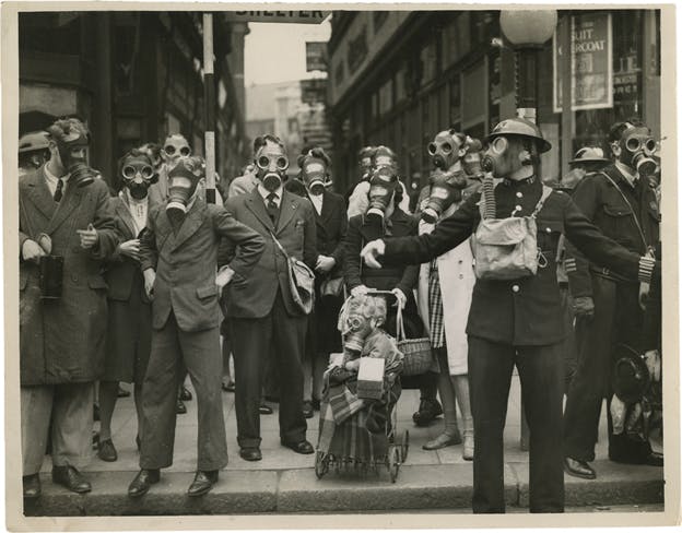 WWII Photography: Blitz in England, People Wearing Gas Masks | The New ...