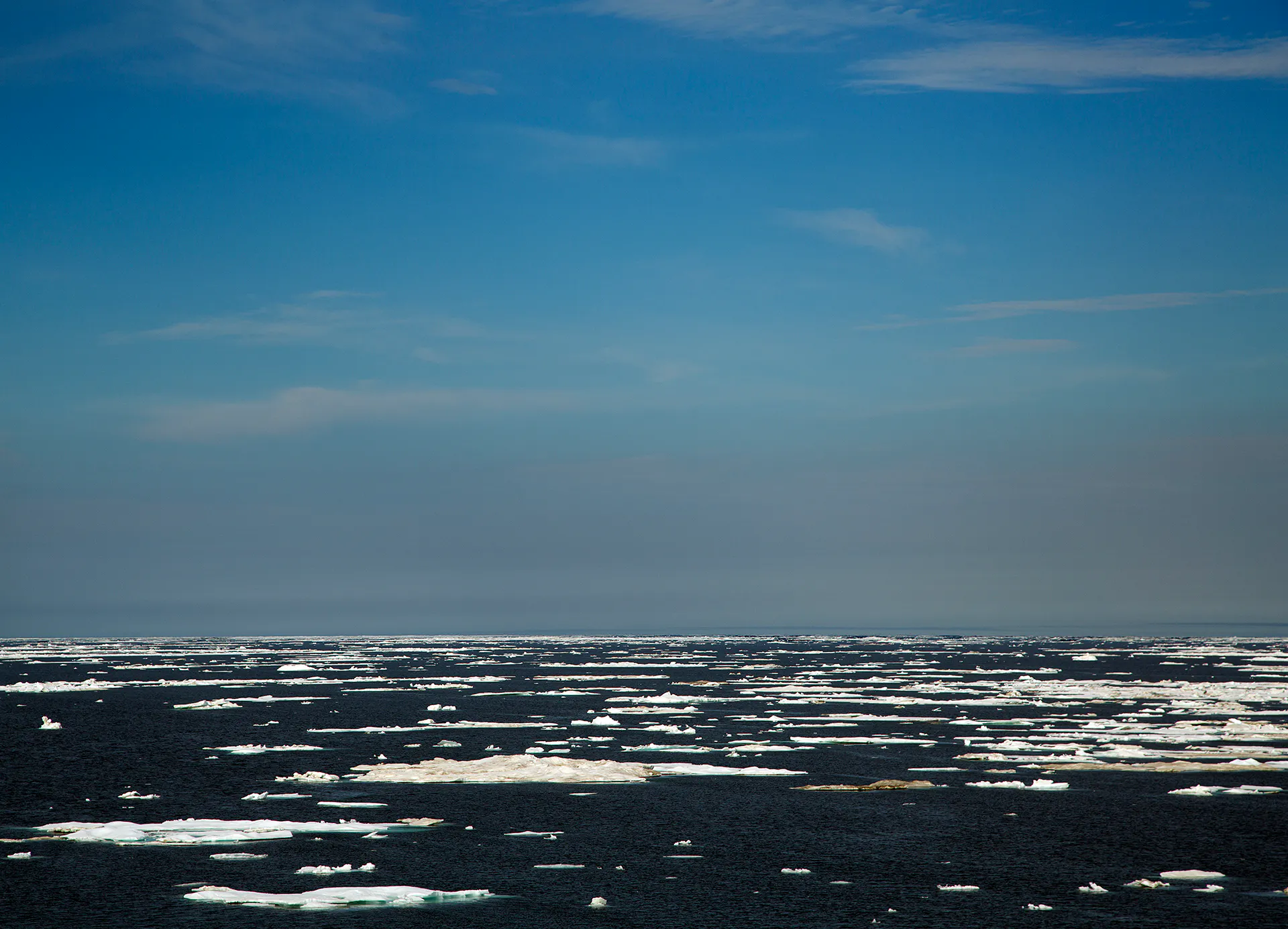 Breathtaking Midnight Views of the Summer Arctic | The New Republic