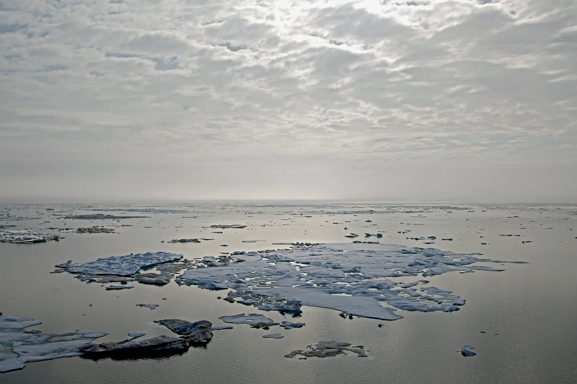 Breathtaking Midnight Views of the Summer Arctic | The New Republic
